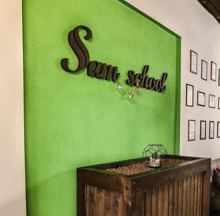 О школе английского языка «Sam School». Английский для детей и взрослых